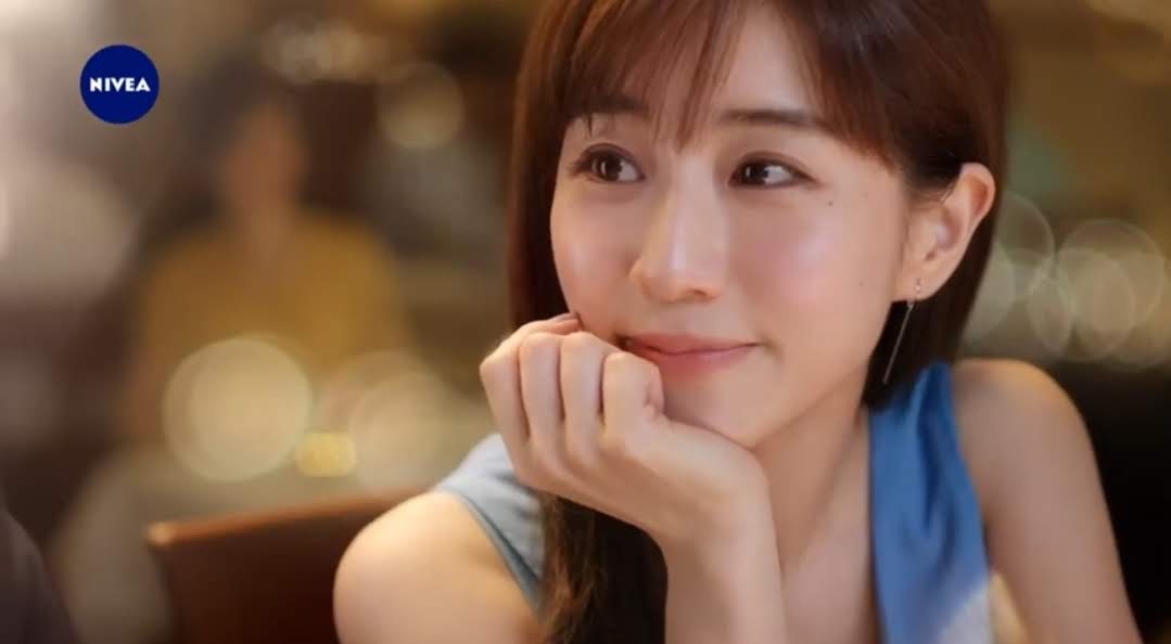 田中みな実がニベア花王新cmで美脇を披露！ “あざとかわいい”演技にも注目！